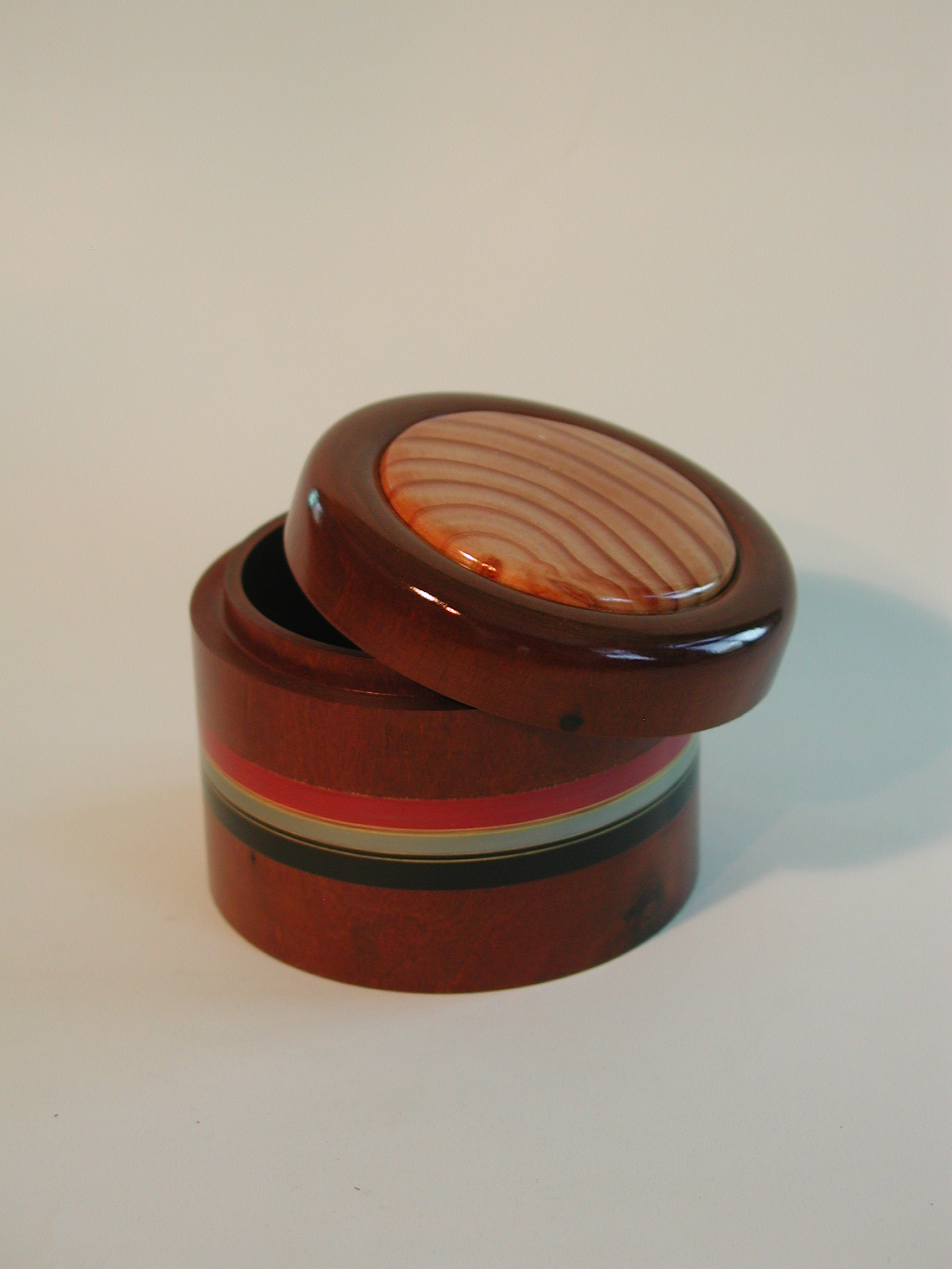 Lacquer Containers – Creativity Maldives